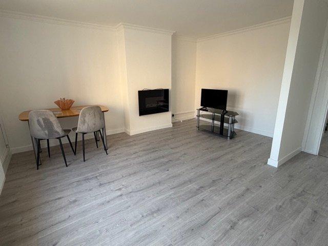 2 bedroom maisonette to rent