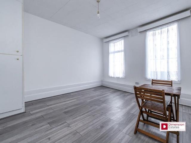 2 bedroom maisonette to rent