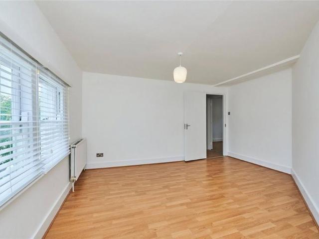 2 bedroom maisonette to rent