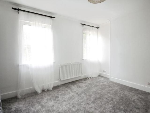 2 bedroom maisonette to rent