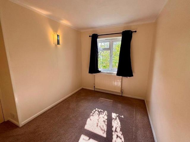 2 bedroom maisonette to rent