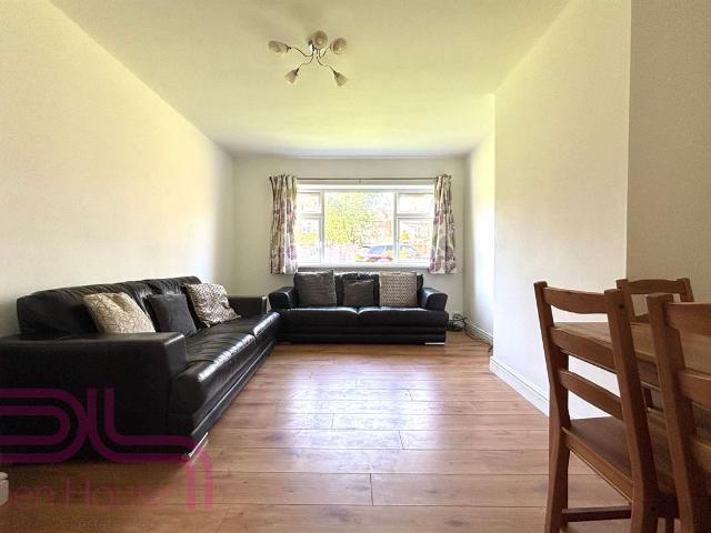 2 bedroom maisonette to rent