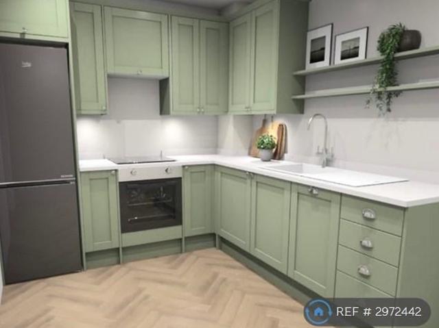 2 bedroom maisonette to rent