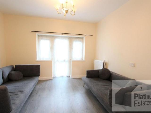 2 bedroom maisonette to rent
