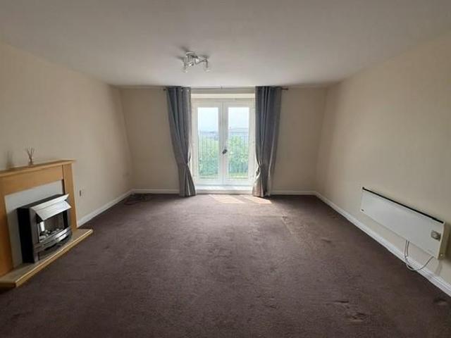 2 bedroom maisonette to rent