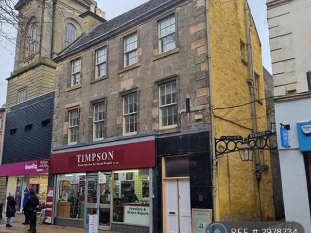 2 bedroom maisonette to rent
