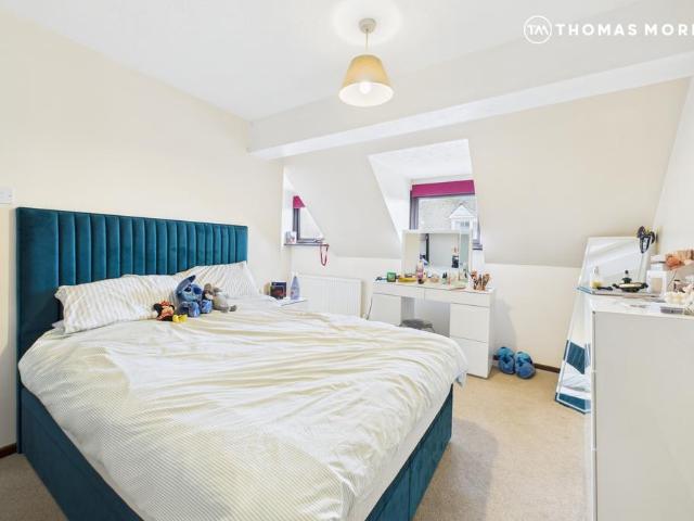 2 bedroom maisonette to rent