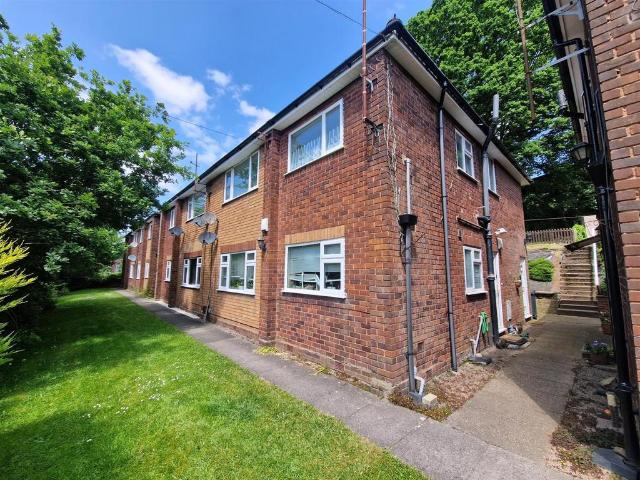 2 bedroom maisonette to rent