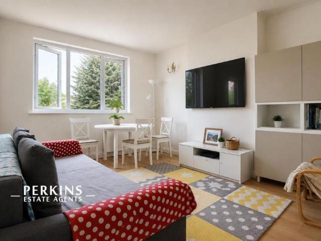 2 bedroom maisonette to rent