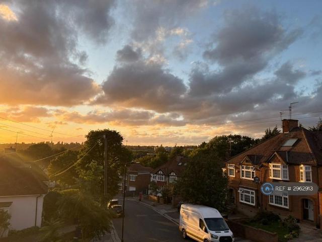 2 bedroom maisonette to rent