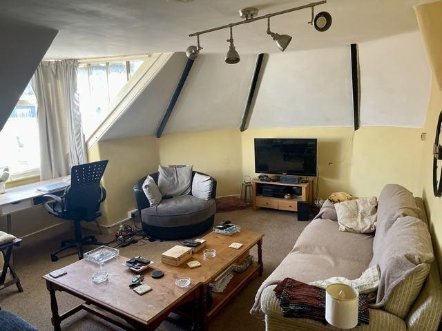 2 bedroom maisonette to rent
