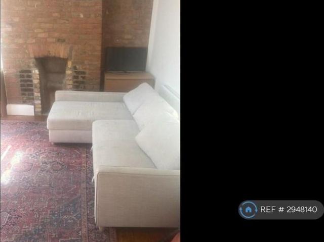 2 bedroom maisonette to rent