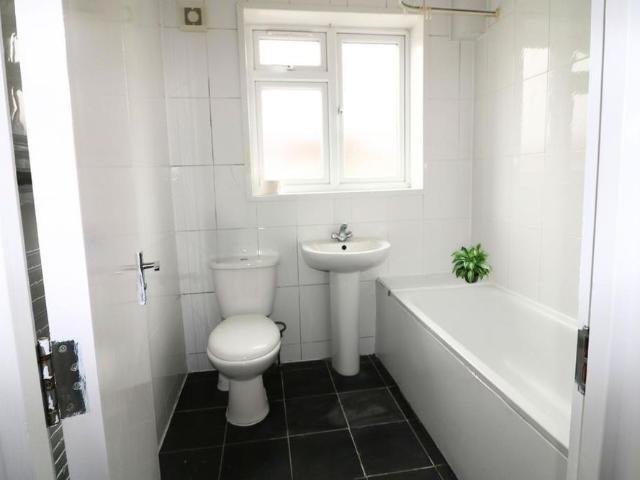 2 bedroom maisonette to rent