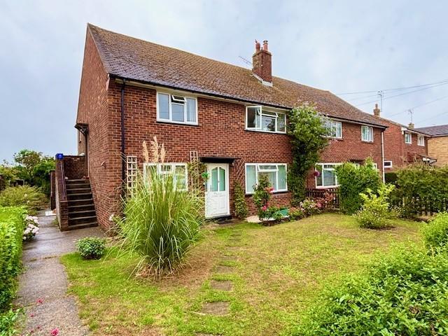 2 bedroom maisonette to rent