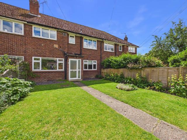 2 bedroom maisonette to rent