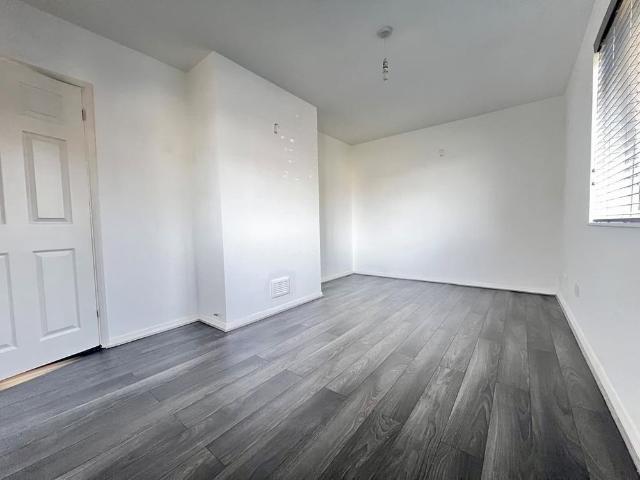 2 bedroom maisonette to rent