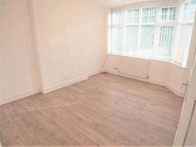 2 bedroom maisonette to rent