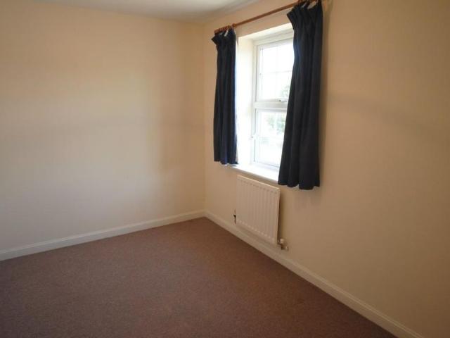 2 bedroom maisonette to rent