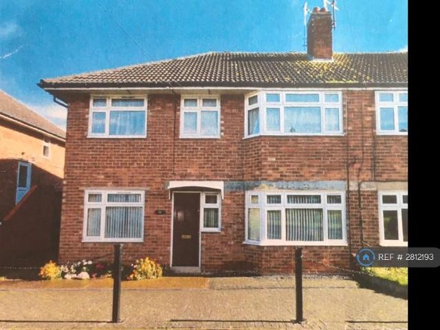 2 bedroom maisonette to rent
