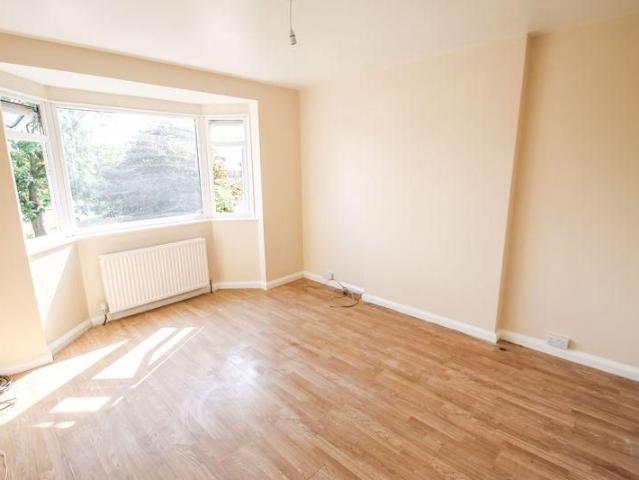 2 bedroom maisonette to rent