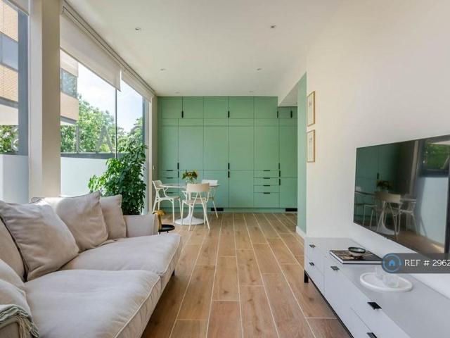 2 bedroom maisonette to rent