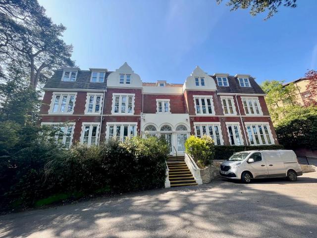 2 bedroom maisonette to rent