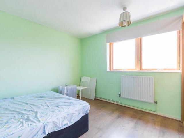 2 bedroom maisonette to rent