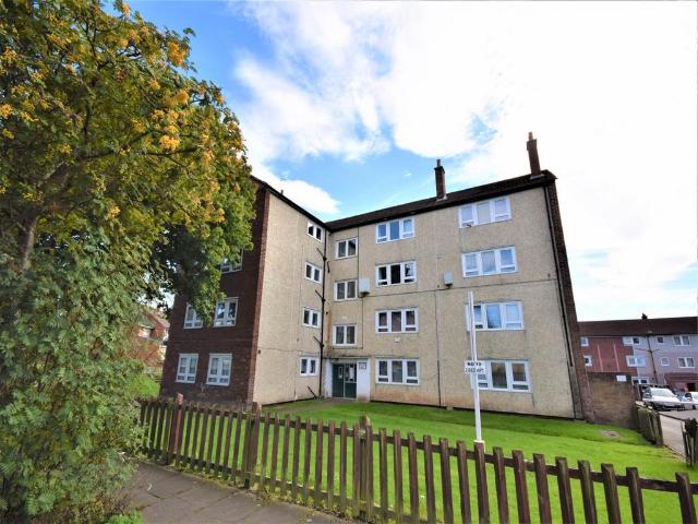 2 bedroom maisonette to rent
