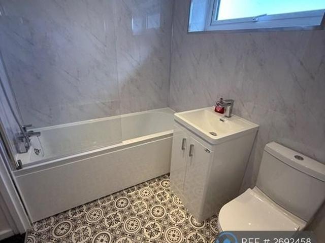 2 bedroom maisonette to rent