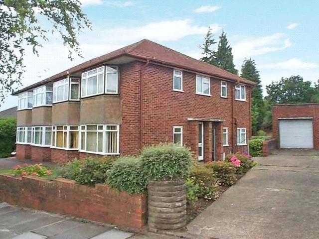 2 bedroom maisonette to rent