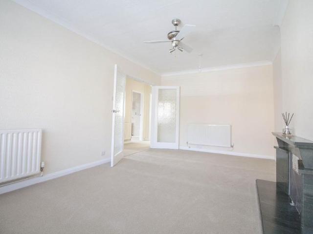 2 bedroom maisonette to rent