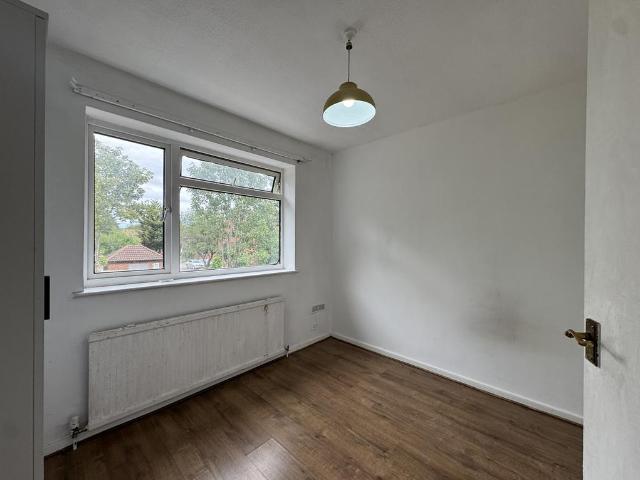 2 bedroom maisonette to rent