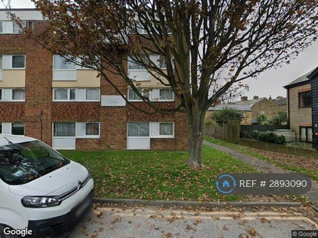 2 bedroom maisonette to rent