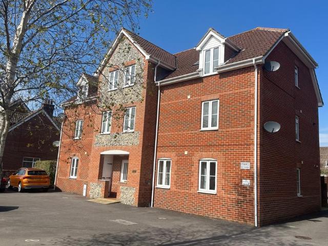 2 bedroom maisonette to rent
