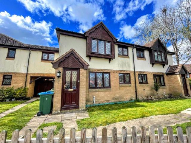 2 bedroom maisonette to rent