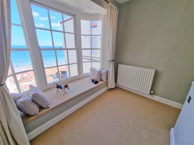 2 bedroom maisonette to rent