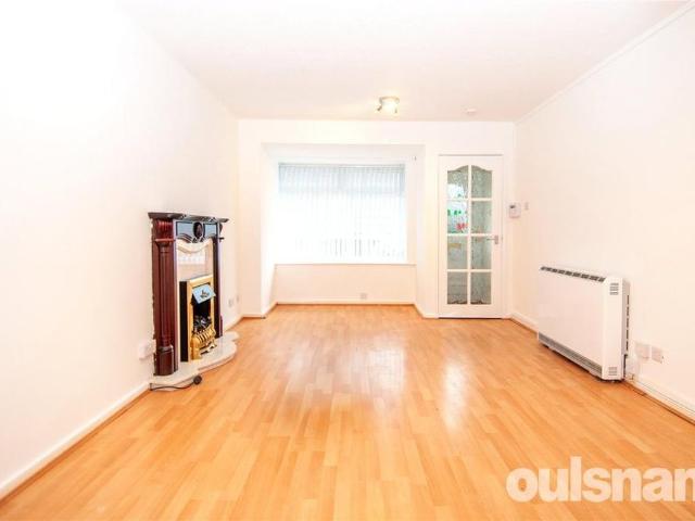 2 bedroom maisonette to rent