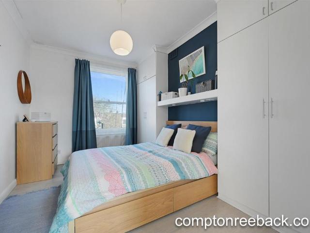 2 bedroom maisonette to rent