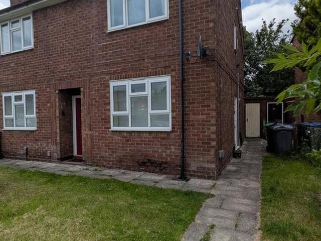 2 bedroom maisonette to rent