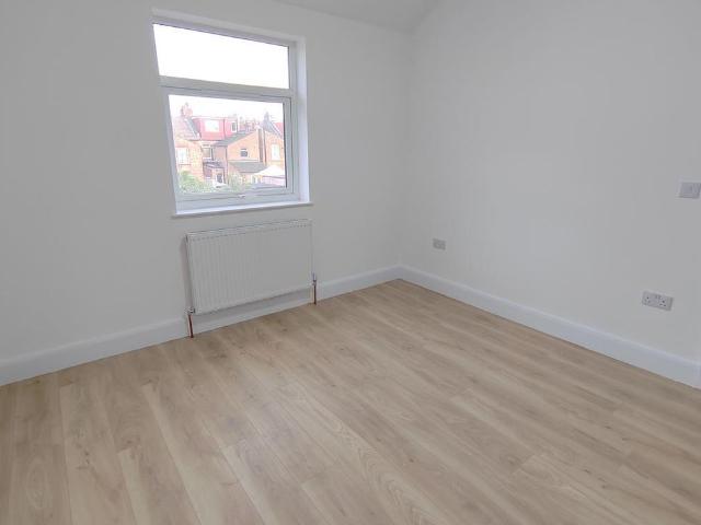 2 bedroom maisonette to rent
