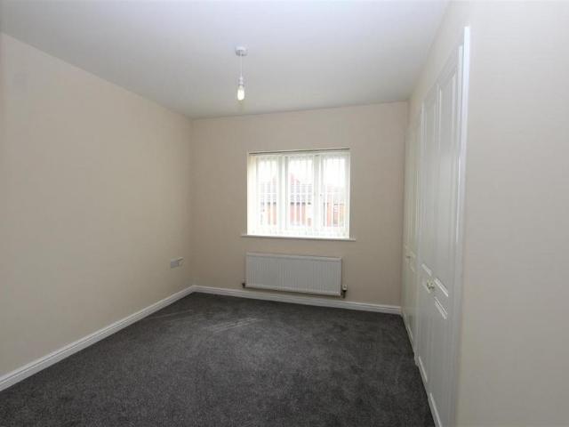 2 bedroom maisonette to rent