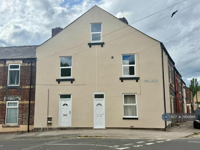 2 bedroom maisonette to rent
