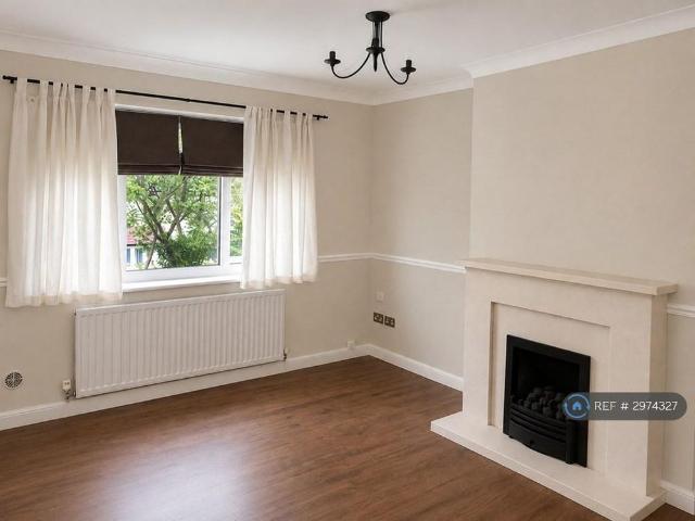 2 bedroom maisonette to rent