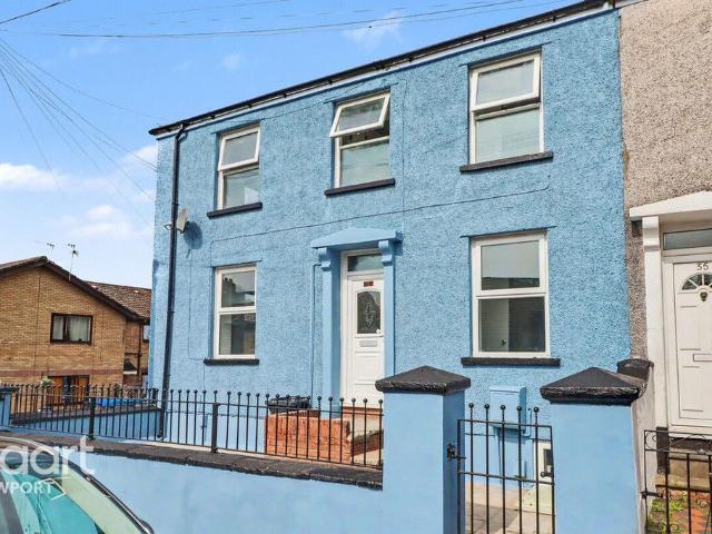 2 bedroom maisonette to rent