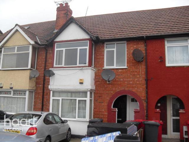 2 bedroom maisonette to rent