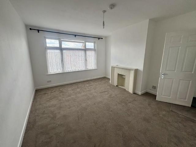 2 bedroom maisonette to rent