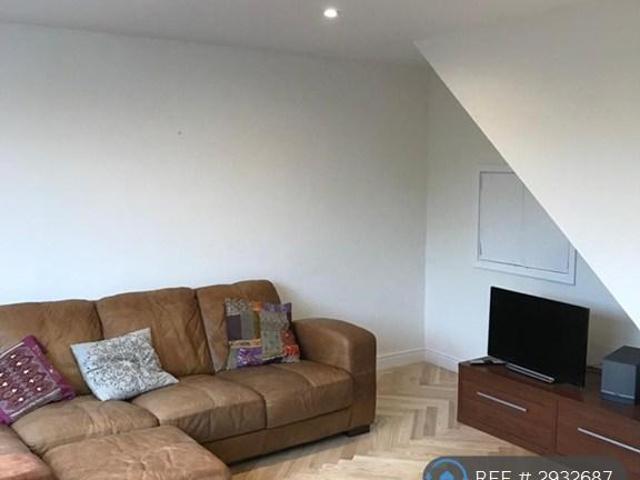 2 bedroom maisonette to rent