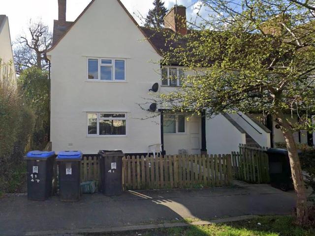 2 bedroom maisonette to rent