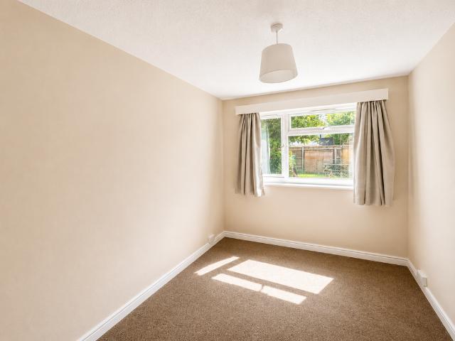 2 bedroom maisonette to rent