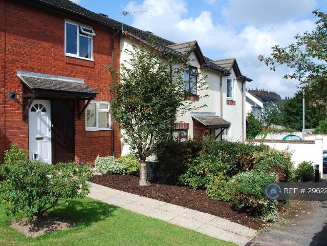 2 bedroom maisonette to rent